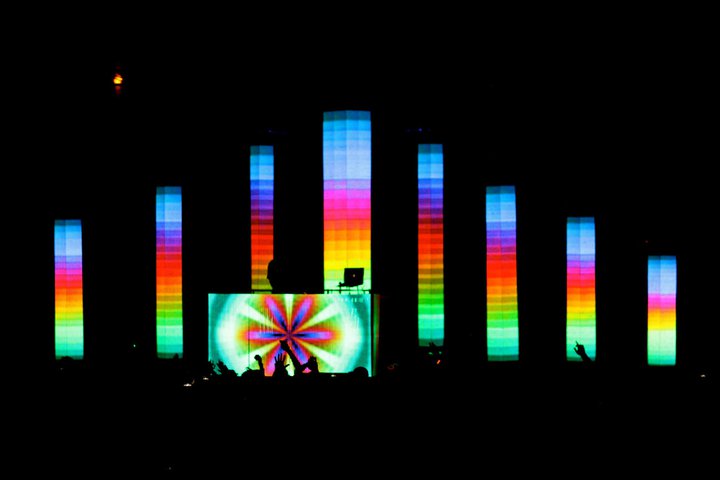 A Visual Depiction: The Evolution of Pretty Lights' Stage Production ...