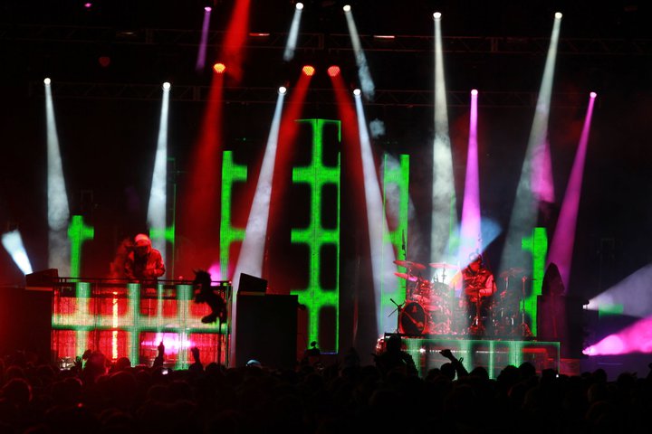 A Visual Depiction: The Evolution of Pretty Lights' Stage Production ...